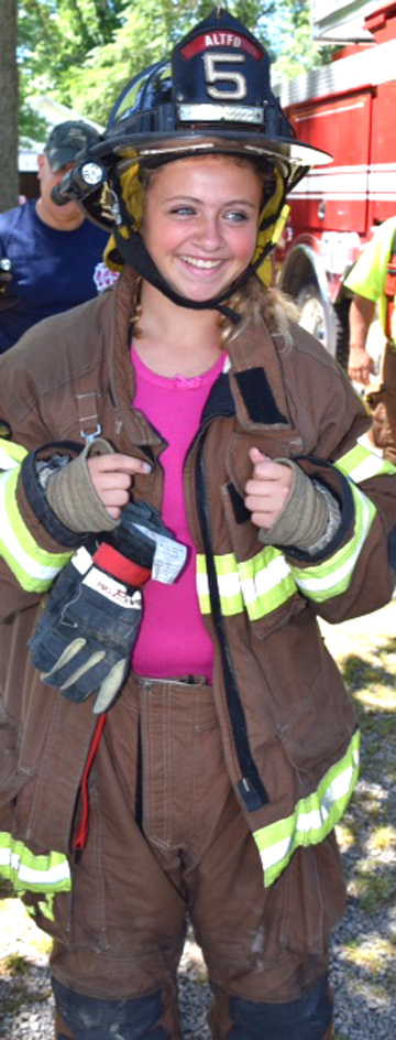 Fire fighter in training | Ada Icon