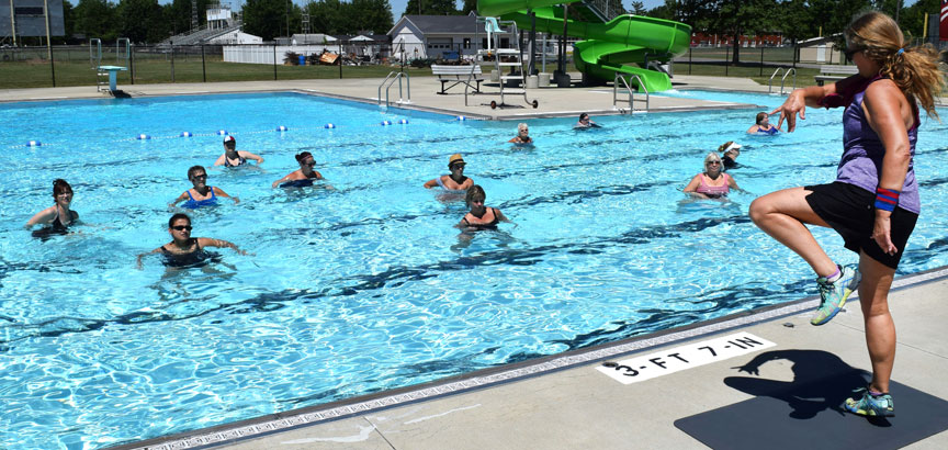 Saturday at the pool | Ada Icon