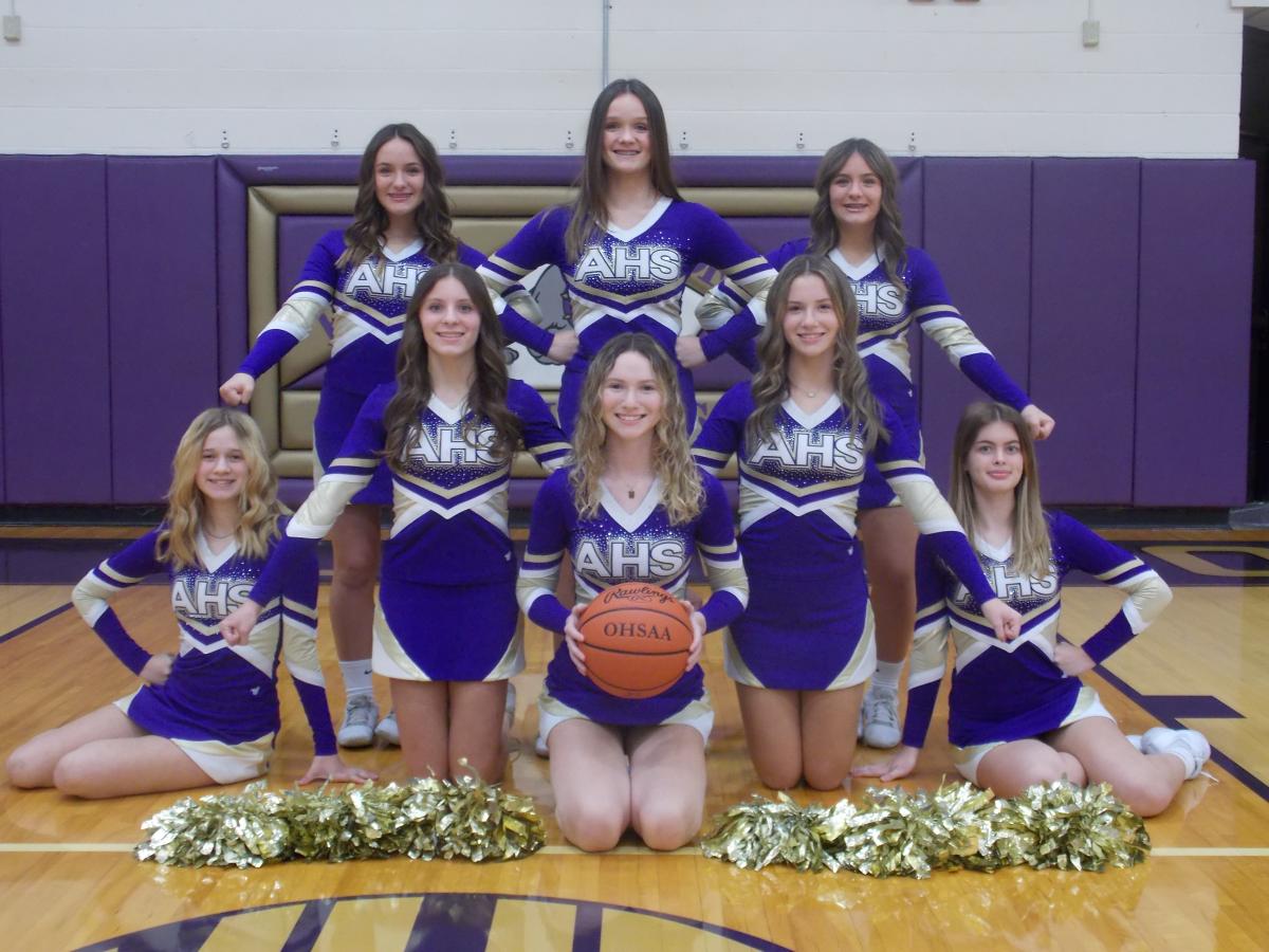PHOTO Bulldog cheer team ready for basketball season | Ada Icon