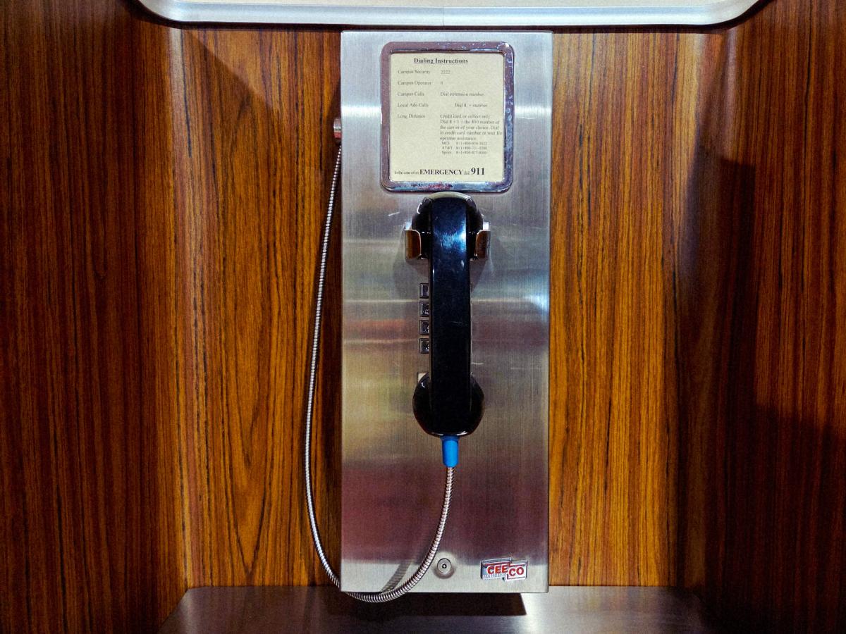 I spy: A pay phone | Ada Icon