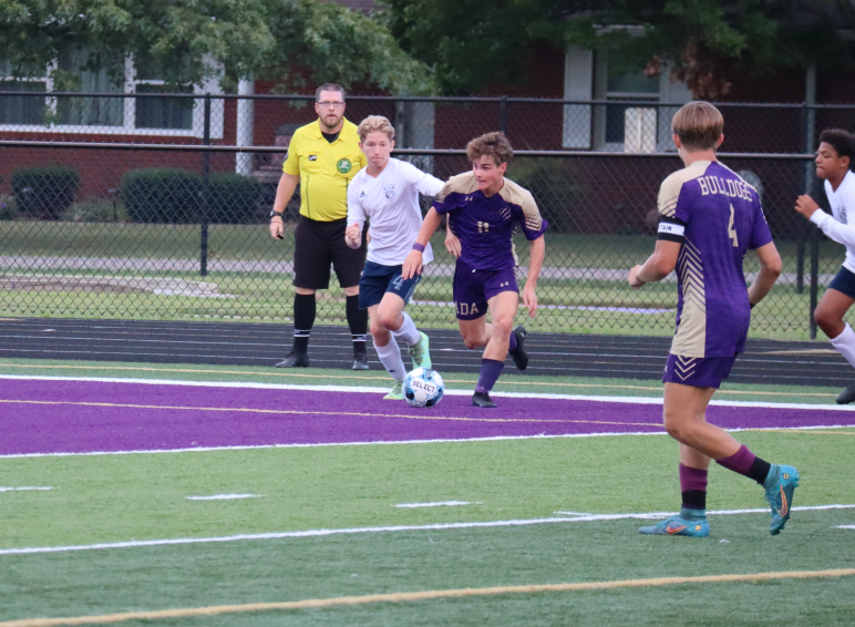 Bulldog boys soccer blanks Temple in lidlifter | Ada Icon Bulldog boys soccer blanks Temple in lidlifter | Ada Icon